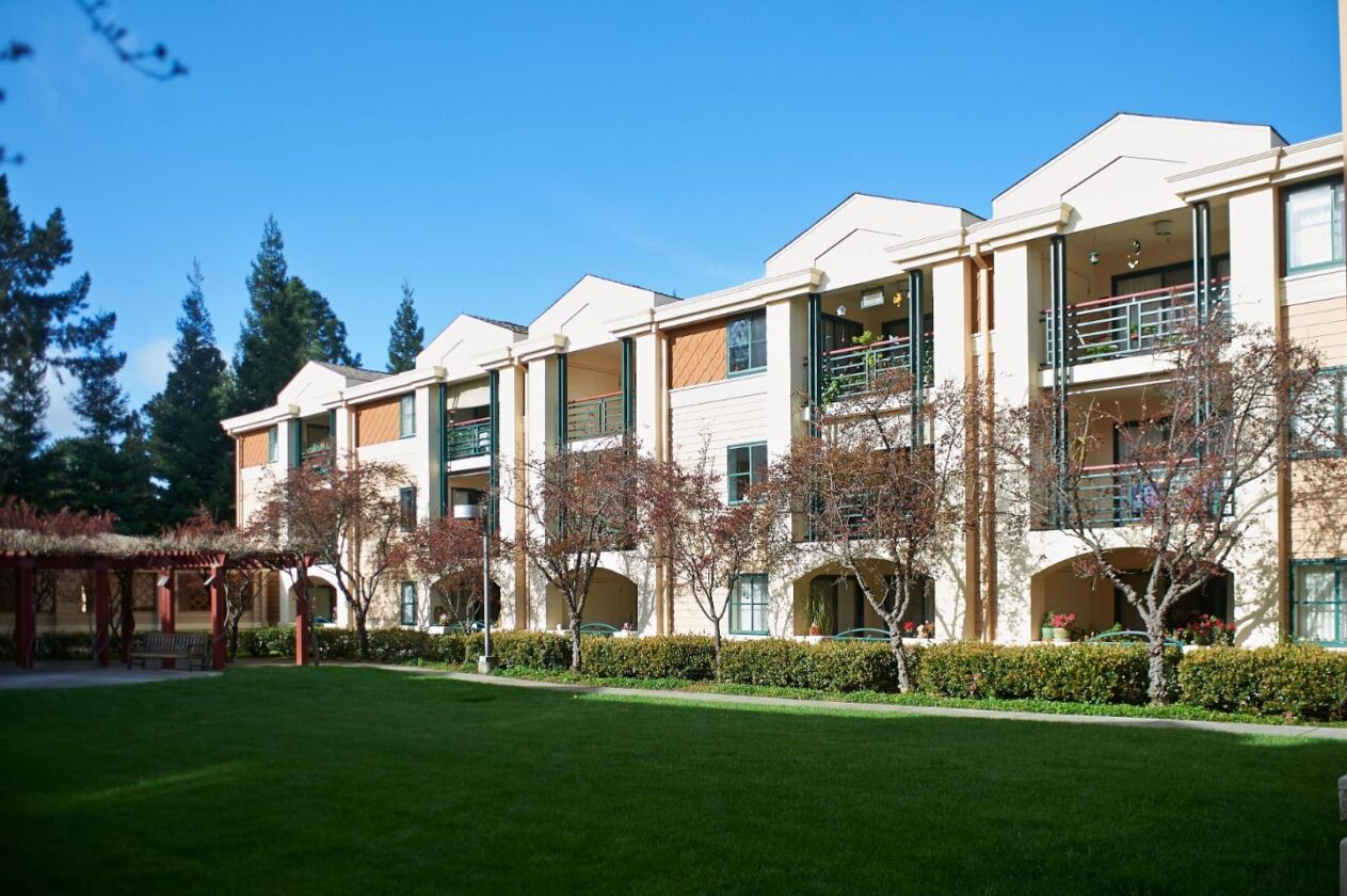 Top 10 Retirement Communities In California: Best Senior Living in ...