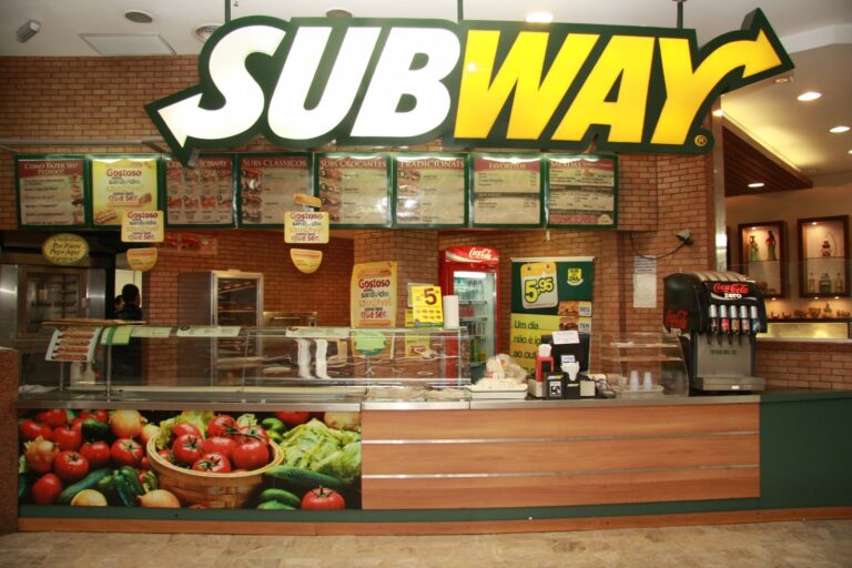 Why Is Subway Closing So Many Stores in U.S.?